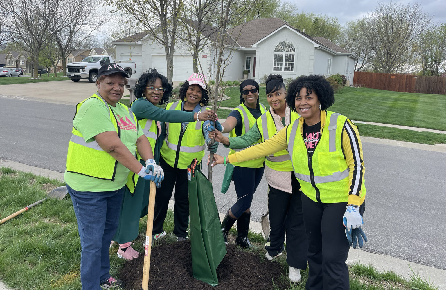 Volunteer - Bridging The Gap